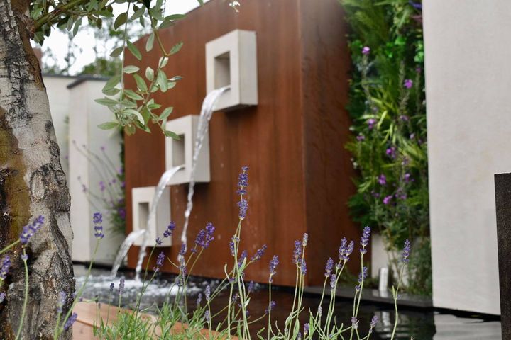 Water Feature gets Upgrade with VistaFolia