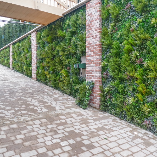 Natural, Fake Green Wall for Parking Garage Complex